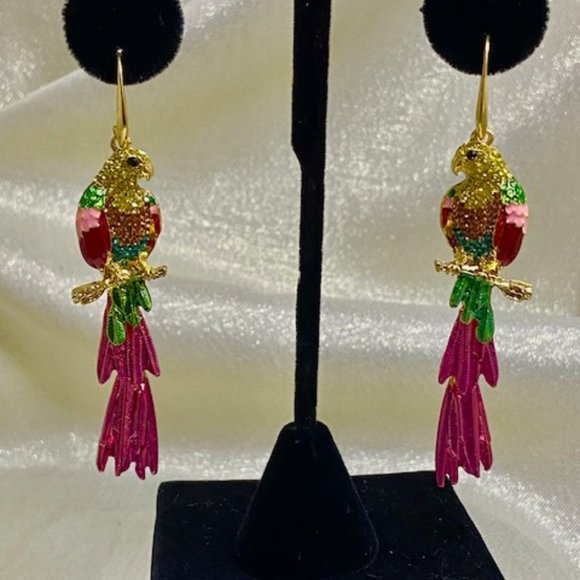 Karen Kettering Designs | Jewelry | Breathtaking Hot Pink Parrots These ...